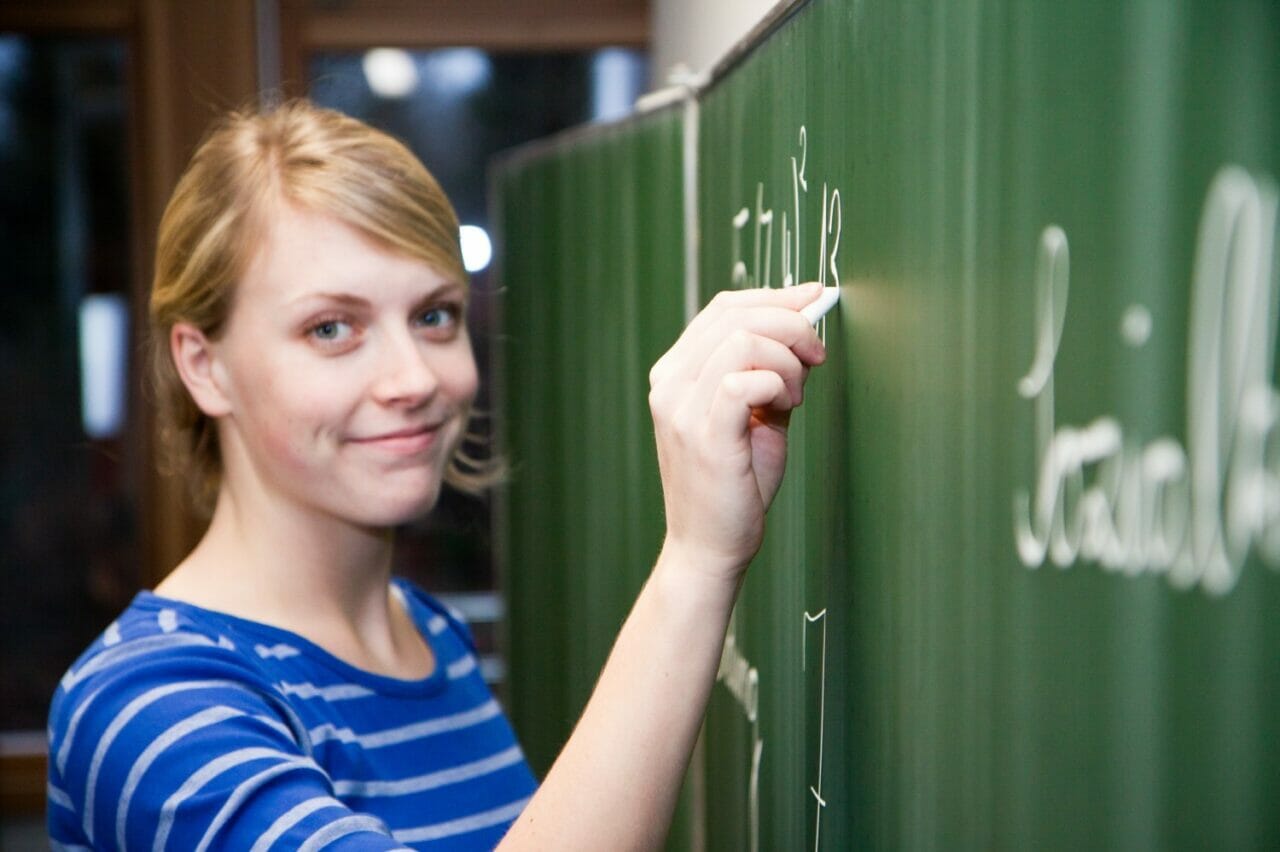 Devenir prof au Québec - AINAF Montréal